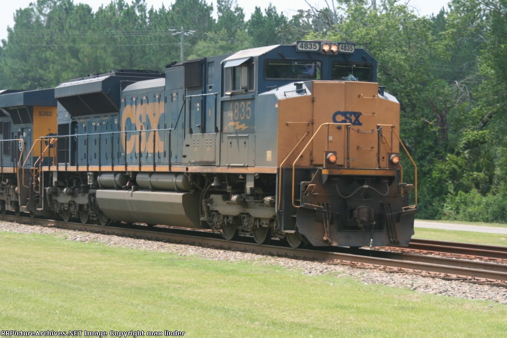 CSX 4835